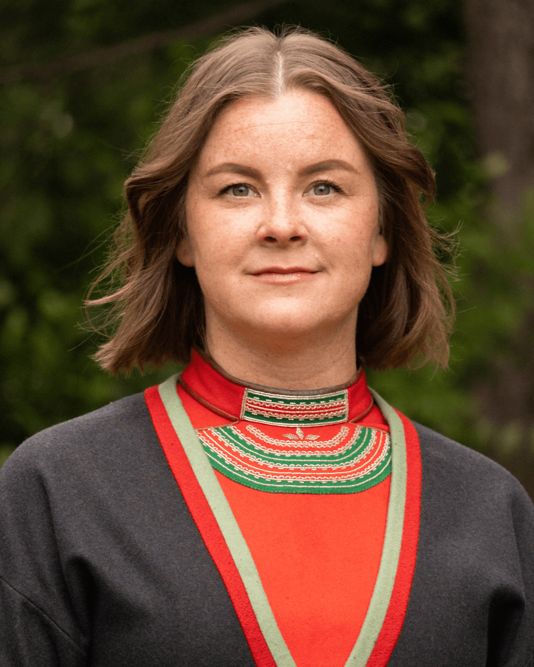 Om oss och kontakt - Sámi Duodji Sameslöjdstiftelsen